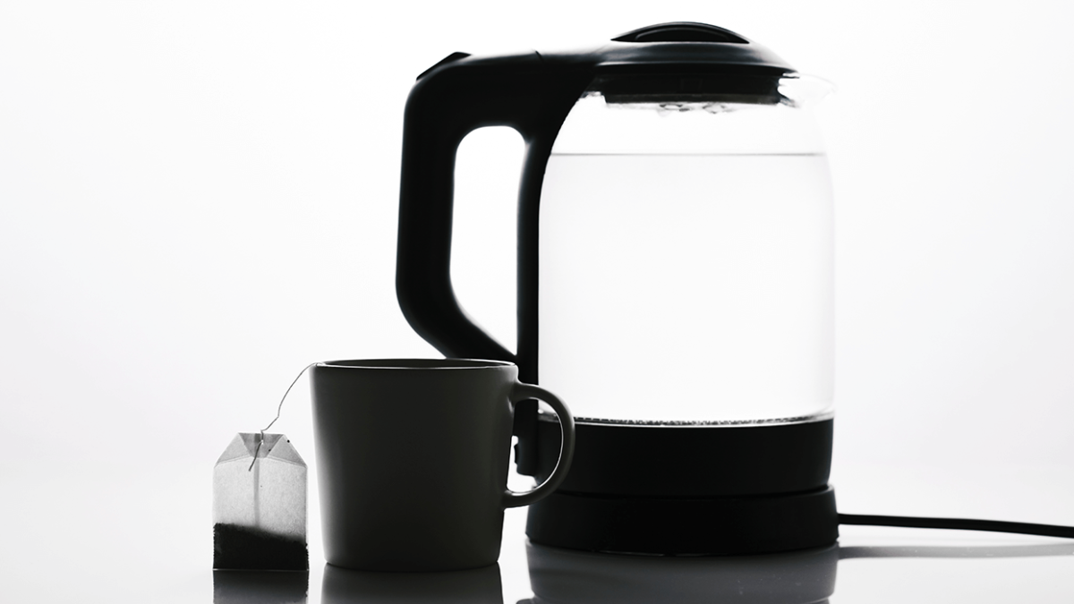 The Electric Kettle Evolution: Brewing Convenience - Facts and Gadgets